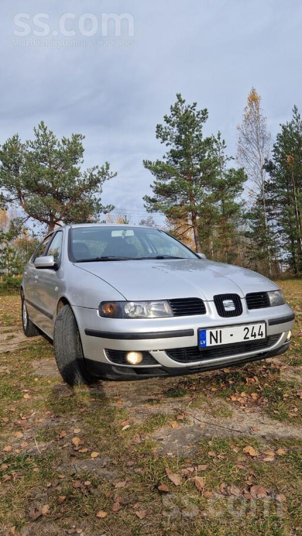 Pelēks SEAT Leon 2001 Daugavpils, ar dzinēja tilpumu 1.90 L un nobraukumu 478 tūkst. km par 1500 €, foto 2 vietnē AUTOMOTO.COM.LV