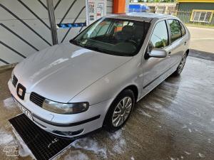 Grey SEAT Leon 2001 in Marijampole, with an engine capacity of 1.90 L and mileage of 327 thousand km for 950 €, photo  on AUTOMOTO.COM.LV