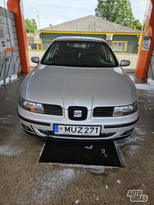 Grey SEAT Leon 2001 in Marijampole, with an engine capacity of 1.90 L and mileage of 327 thousand km for 950 €, photo 4 on AUTOMOTO.COM.LV