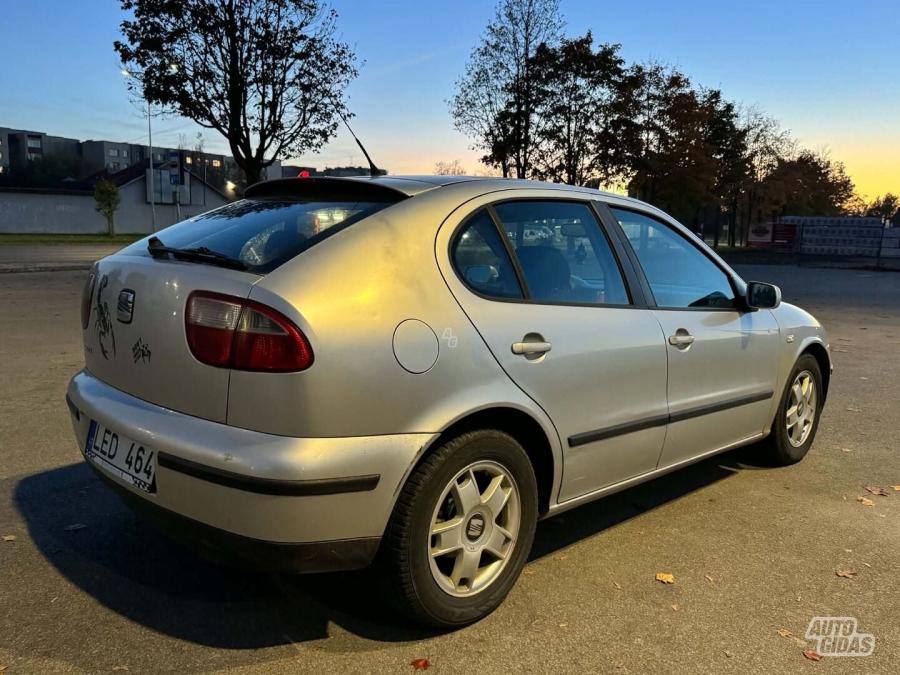 Grey SEAT Leon 2001 in Panevezys, with an engine capacity of 1.90 L and mileage of 0 thousand km for 555 €, photo 7 on AUTOMOTO.COM.LV