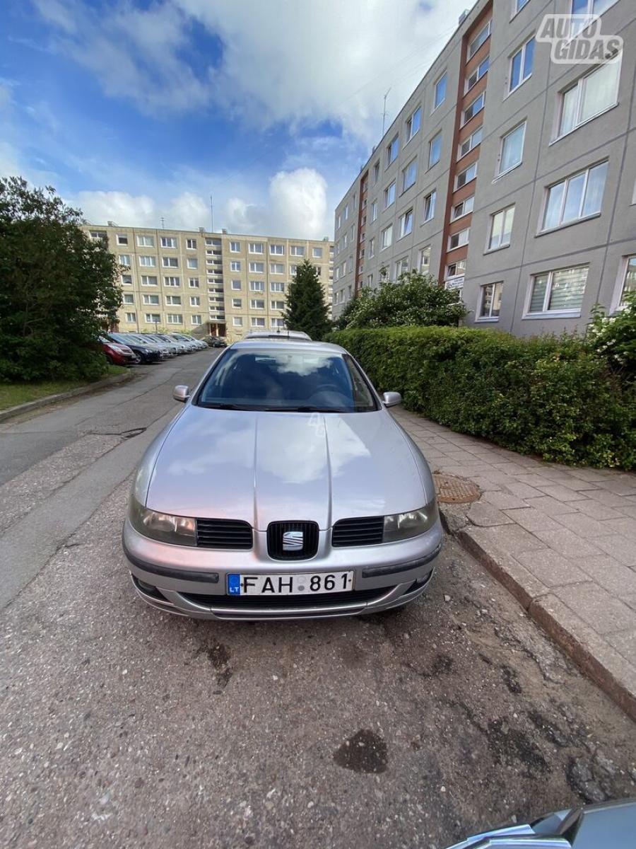 Grey SEAT Leon 2002 in Klaipeda, with an engine capacity of 1.90 L and mileage of 276 thousand km for 1000 €, photo 1 on AUTOMOTO.COM.LV