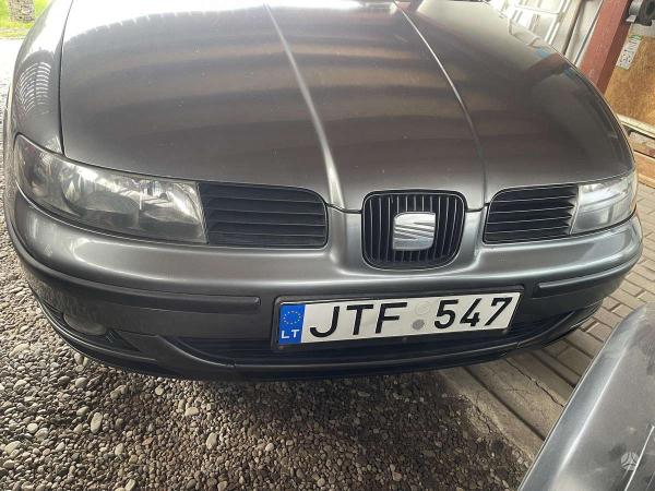 Pelēks SEAT Leon 2002 Šilutė, ar dzinēja tilpumu 1.90 L un nobraukumu 280 tūkst. km par 2400 €, foto 2 vietnē AUTOMOTO.COM.LV