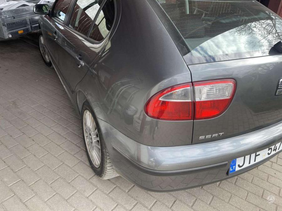 Серый Сеат Леон 2002 в Шилуте, объемом двигателя 1.90 л и пробегом 280 тыс. км за 2400 €, фото 6 на AUTOMOTO.COM.LV