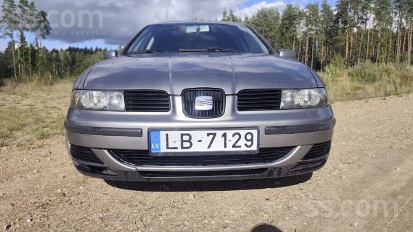 Grey SEAT Leon 2002 in Daugavpils, with an engine capacity of 1.90 L and mileage of 317 thousand km for 1300 €, photo 4 on AUTOMOTO.COM.LV