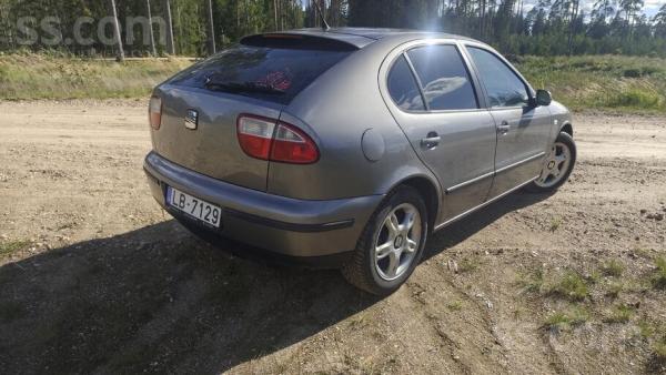 Grey SEAT Leon 2002 in Daugavpils, with an engine capacity of 1.90 L and mileage of 317 thousand km for 1300 €, photo 6 on AUTOMOTO.COM.LV