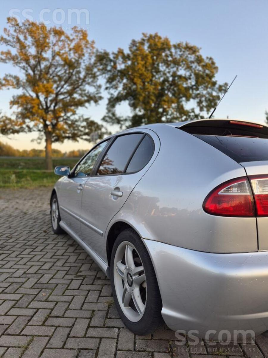 Pelēks SEAT Leon 2002 Valmiera, ar dzinēja tilpumu 1.90 L un nobraukumu 365 tūkst. km par 3899 €, foto 8 vietnē AUTOMOTO.COM.LV