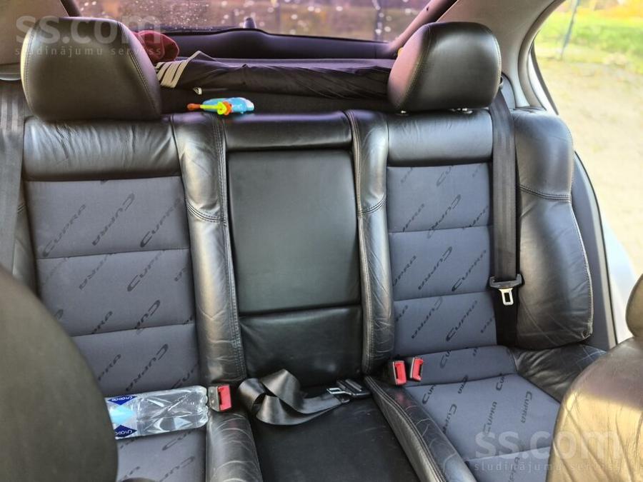 Pelēks SEAT Leon 2002 Valmiera, ar dzinēja tilpumu 1.90 L un nobraukumu 365 tūkst. km par 3899 €, foto 12 vietnē AUTOMOTO.COM.LV