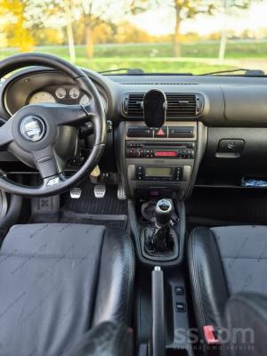 Pelēks SEAT Leon 2002 Valmiera, ar dzinēja tilpumu 1.90 L un nobraukumu 365 tūkst. km par 3899 €, foto 14 vietnē AUTOMOTO.COM.LV