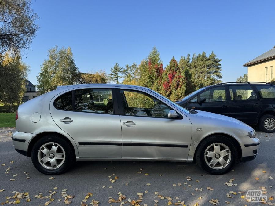 Grey SEAT Leon 2002 in Panevezys, with an engine capacity of 1.90 L and mileage of 363 thousand km for 555 €, photo 6 on AUTOMOTO.COM.LV