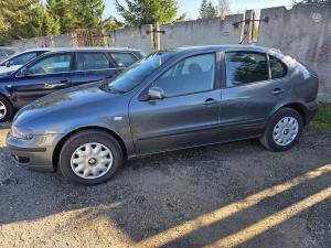 Grey SEAT Leon 2002 in Utena, with an engine capacity of 1.90 L and mileage of 308 thousand km for 1750 €, photo 3 on AUTOMOTO.COM.LV