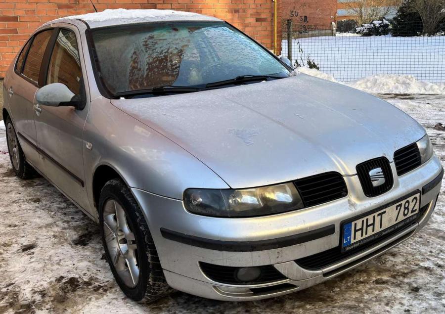 Pelēks SEAT Leon 2003 Kauņa, ar dzinēja tilpumu 1.90 L un nobraukumu 341 tūkst. km par 950 €, foto 1 vietnē AUTOMOTO.COM.LV