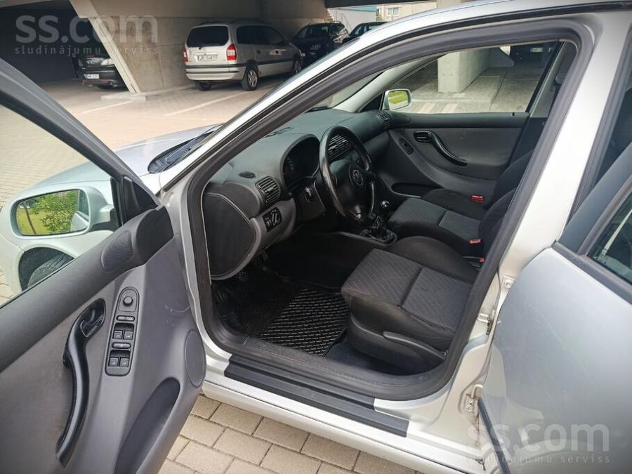 Pelēks SEAT Leon 2003 Jēkabpils, ar dzinēja tilpumu 1.60 L un nobraukumu 304 tūkst. km par 1650 €, foto 8 vietnē AUTOMOTO.COM.LV