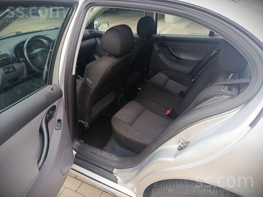 Pelēks SEAT Leon 2003 Jēkabpils, ar dzinēja tilpumu 1.60 L un nobraukumu 304 tūkst. km par 1650 €, foto 9 vietnē AUTOMOTO.COM.LV