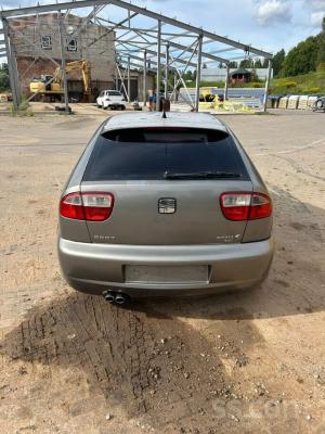 Pelēks SEAT Leon 2003 Cēsis, ar dzinēja tilpumu 1.90 L un nobraukumu 297 tūkst. km par 2500 €, foto 6 vietnē AUTOMOTO.COM.LV
