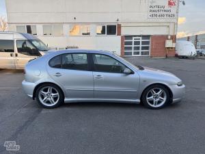 Pelēks SEAT Leon 2005 Viļņa, ar dzinēja tilpumu 1.90 L un nobraukumu 311 tūkst. km par 3000 €, foto 7 vietnē AUTOMOTO.COM.LV