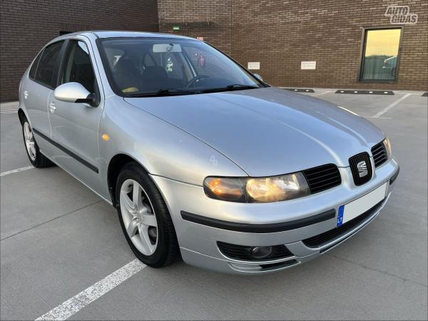 Pelēks SEAT Leon 2005 Viļņa, ar dzinēja tilpumu 1.90 L un nobraukumu 387 tūkst. km par 1550 €, foto 7 vietnē AUTOMOTO.COM.LV