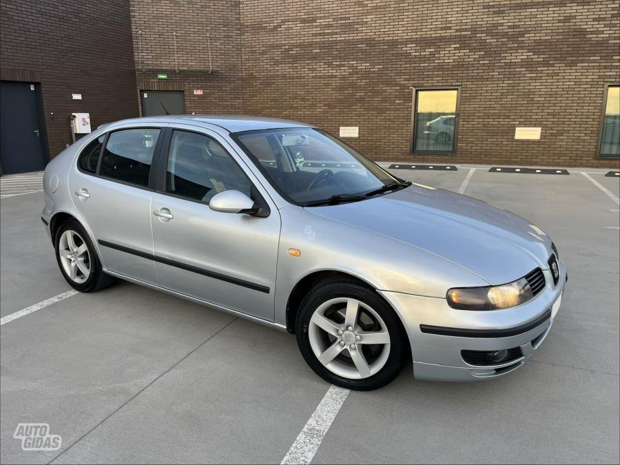 Pelēks SEAT Leon 2005 Viļņa, ar dzinēja tilpumu 1.90 L un nobraukumu 387 tūkst. km par 1550 €, foto 11 vietnē AUTOMOTO.COM.LV