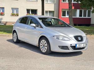 Pelēks SEAT Leon 2005 Kauņa, ar dzinēja tilpumu 1.90 L un nobraukumu 275 tūkst. km par 1650 €, foto  vietnē AUTOMOTO.COM.LV