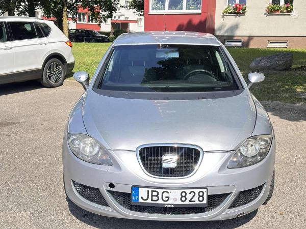 Grey SEAT Leon 2005 in Kaunas, with an engine capacity of 1.90 L and mileage of 275 thousand km for 1650 €, photo 2 on AUTOMOTO.COM.LV