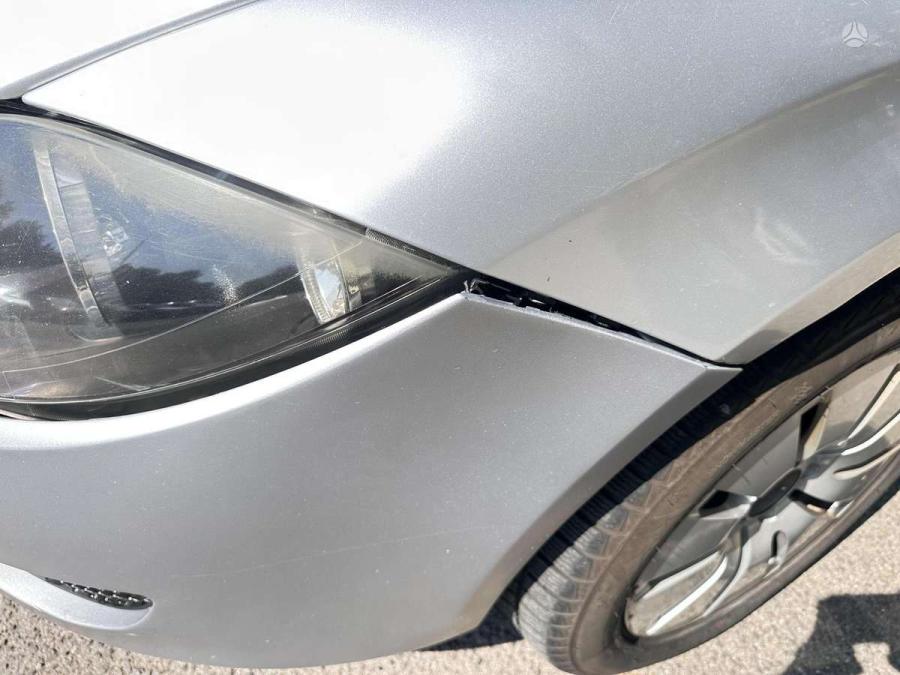 Pelēks SEAT Leon 2005 Kauņa, ar dzinēja tilpumu 1.90 L un nobraukumu 275 tūkst. km par 1650 €, foto 15 vietnē AUTOMOTO.COM.LV