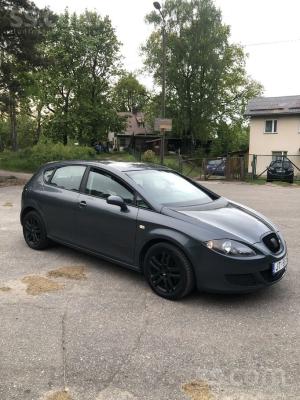 Pelēks SEAT Leon 2006 Rīga, ar dzinēja tilpumu 1.90 L un nobraukumu 273 tūkst. km par 2000 €, foto 2 vietnē AUTOMOTO.COM.LV