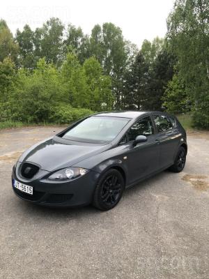 Pelēks SEAT Leon 2006 Rīga, ar dzinēja tilpumu 1.90 L un nobraukumu 273 tūkst. km par 2000 €, foto 3 vietnē AUTOMOTO.COM.LV
