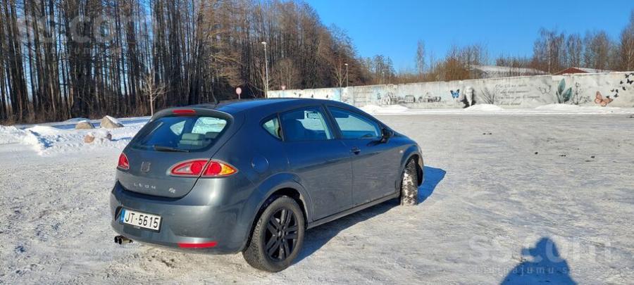 Pelēks SEAT Leon 2006 Rīga, ar dzinēja tilpumu 1.90 L un nobraukumu 278 tūkst. km par 2100 €, foto 4 vietnē AUTOMOTO.COM.LV