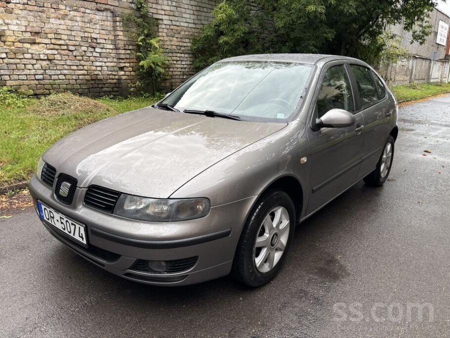 Pelēks SEAT Leon 2006 Rīga, ar dzinēja tilpumu 1.90 L un nobraukumu 271 tūkst. km par 2890 €, foto 1 vietnē AUTOMOTO.COM.LV