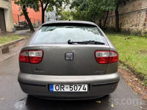 Pelēks SEAT Leon 2006 Rīga, ar dzinēja tilpumu 1.90 L un nobraukumu 271 tūkst. km par 2890 €, foto 6 vietnē AUTOMOTO.COM.LV