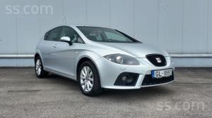 Grey SEAT Leon 2006 in Jelgava, with an engine capacity of 2.00 L and mileage of 340 thousand km for 4000 €, photo  on AUTOMOTO.COM.LV