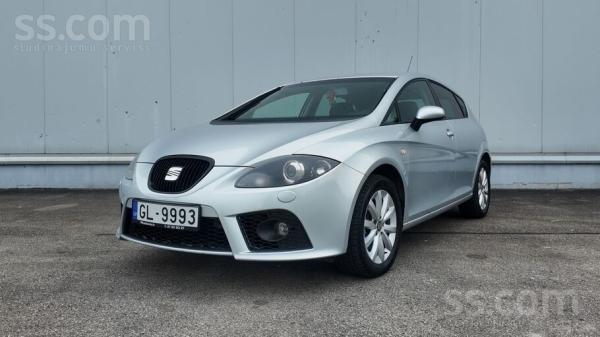 SEAT Leon 2006 Jelgava vietnē Pelēks SEAT Leon 2006 Jelgava, ar dzinēja tilpumu 2.00 L un nobraukumu 340 tūkst. km par 4000 €, foto 4 vietnē AUTOMOTO.COM.LV