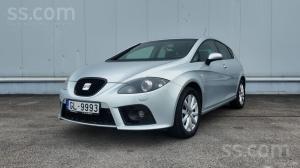 Grey SEAT Leon 2006 in Jelgava, with an engine capacity of 2.00 L and mileage of 340 thousand km for 4000 €, photo 4 on AUTOMOTO.COM.LV