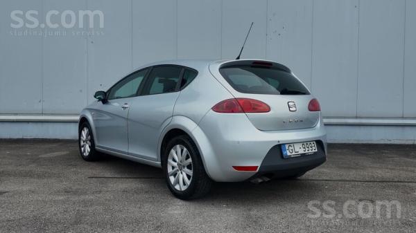 SEAT Leon 2006 Jelgava vietnē Pelēks SEAT Leon 2006 Jelgava, ar dzinēja tilpumu 2.00 L un nobraukumu 340 tūkst. km par 4000 €, foto 5 vietnē AUTOMOTO.COM.LV