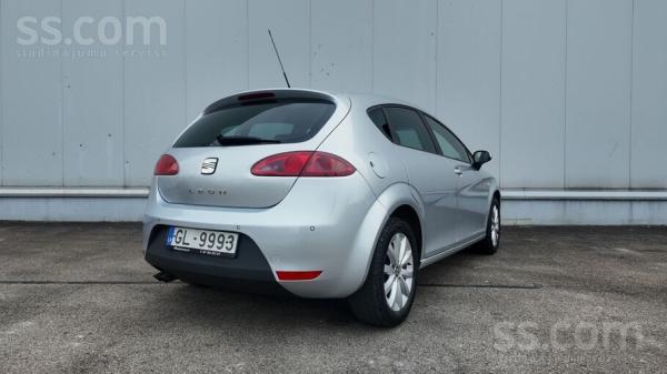 SEAT Leon 2006 Jelgava vietnē Pelēks SEAT Leon 2006 Jelgava, ar dzinēja tilpumu 2.00 L un nobraukumu 340 tūkst. km par 4000 €, foto 7 vietnē AUTOMOTO.COM.LV