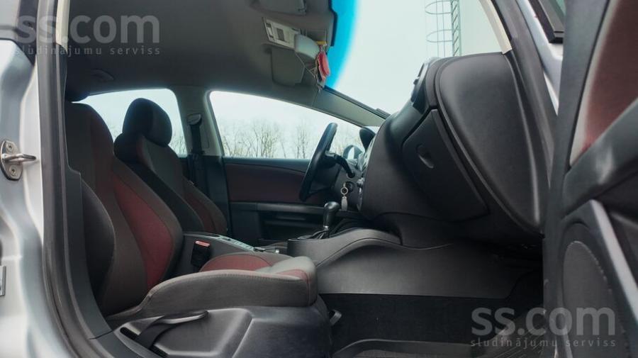 Grey SEAT Leon 2006 in Jelgava, with an engine capacity of 2.00 L and mileage of 340 thousand km for 4000 €, photo 8 on AUTOMOTO.COM.LV