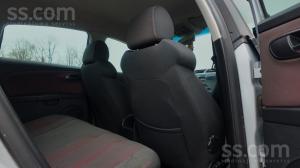 Grey SEAT Leon 2006 in Jelgava, with an engine capacity of 2.00 L and mileage of 340 thousand km for 4000 €, photo 10 on AUTOMOTO.COM.LV