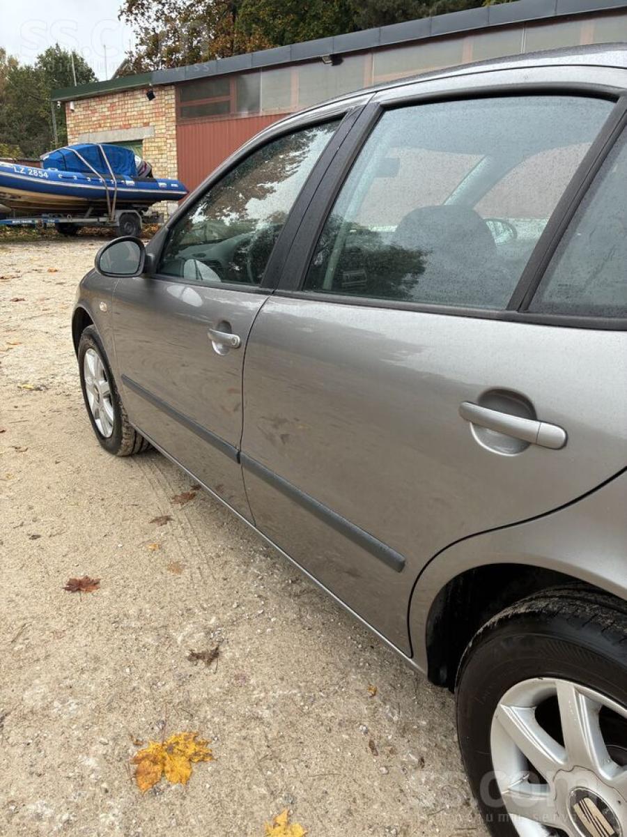 Pelēks SEAT Leon 2006 Rīga, ar dzinēja tilpumu 1.90 L un nobraukumu 271 tūkst. km par 2850 €, foto 10 vietnē AUTOMOTO.COM.LV