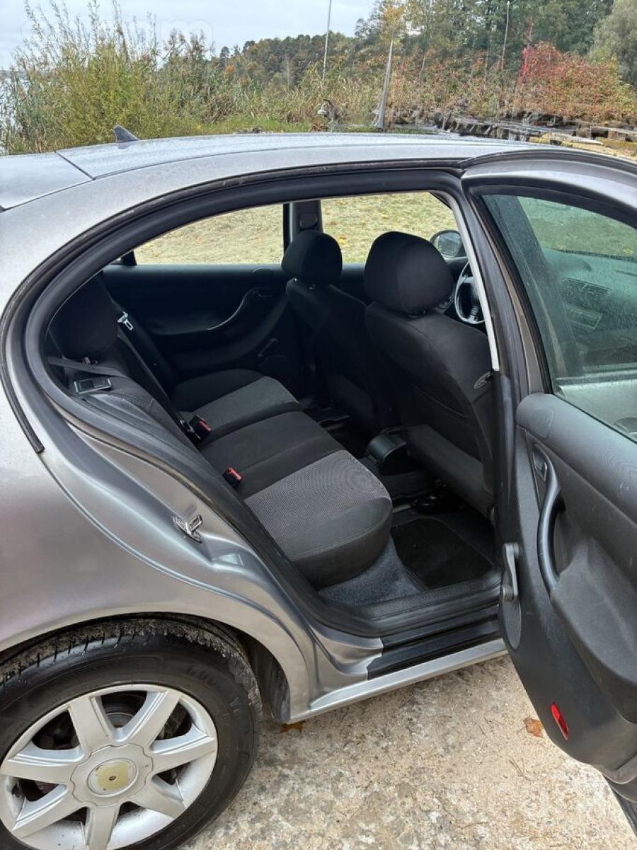 Pelēks SEAT Leon 2006 Rīga, ar dzinēja tilpumu 1.90 L un nobraukumu 271 tūkst. km par 2850 €, foto 21 vietnē AUTOMOTO.COM.LV