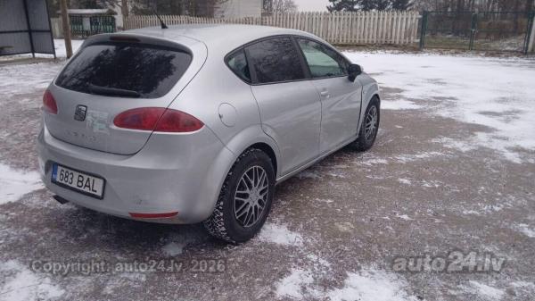 Pelēks SEAT Leon 2007 Tallina, ar dzinēja tilpumu 2.00 L un nobraukumu 259 tūkst. km par 2498 €, foto 4 vietnē AUTOMOTO.COM.LV