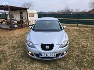 Grey SEAT Leon 2007 in Mazeikiai, with an engine capacity of 2.00 L and mileage of 312 thousand km for 1500 €, photo  on AUTOMOTO.COM.LV