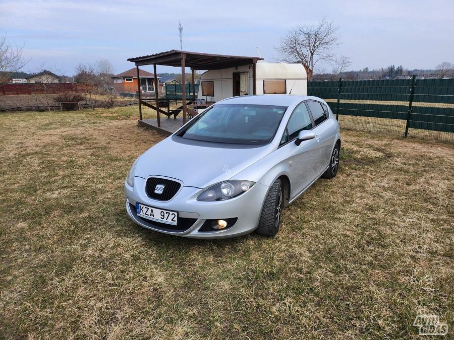 Pelēks SEAT Leon 2007 Mažeikiai, ar dzinēja tilpumu 2.00 L un nobraukumu 312 tūkst. km par 1500 €, foto 11 vietnē AUTOMOTO.COM.LV