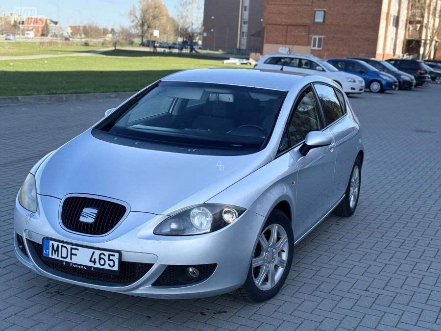 Pelēks SEAT Leon 2007 Radviliškis, ar dzinēja tilpumu 1.90 L un nobraukumu 387 tūkst. km par 1500 €, foto 1 vietnē AUTOMOTO.COM.LV
