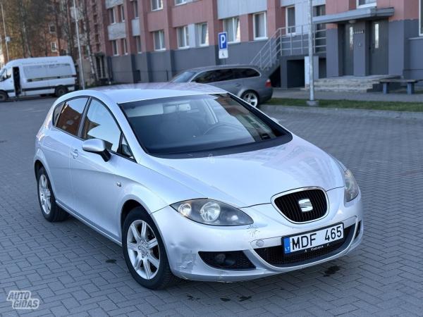 Pelēks SEAT Leon 2007 Radviliškis, ar dzinēja tilpumu 1.90 L un nobraukumu 387 tūkst. km par 1500 €, foto 2 vietnē AUTOMOTO.COM.LV