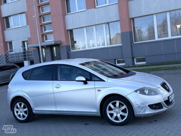 Pelēks SEAT Leon 2007 Radviliškis, ar dzinēja tilpumu 1.90 L un nobraukumu 387 tūkst. km par 1500 €, foto 7 vietnē AUTOMOTO.COM.LV
