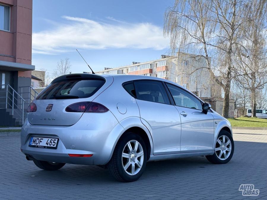 Pelēks SEAT Leon 2007 Radviliškis, ar dzinēja tilpumu 1.90 L un nobraukumu 387 tūkst. km par 1500 €, foto 9 vietnē AUTOMOTO.COM.LV