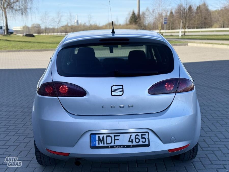 Pelēks SEAT Leon 2007 Radviliškis, ar dzinēja tilpumu 1.90 L un nobraukumu 387 tūkst. km par 1500 €, foto 12 vietnē AUTOMOTO.COM.LV