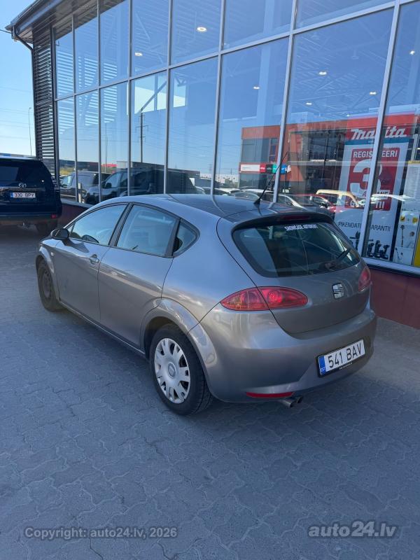 Pelēks SEAT Leon 2007 Tartu, ar dzinēja tilpumu 1.90 L un nobraukumu 430 tūkst. km par 1750 €, foto 3 vietnē AUTOMOTO.COM.LV