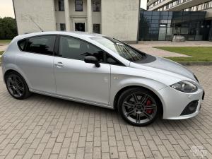 Grey SEAT Leon 2007 in Klaipeda, with an engine capacity of 2.00 L and mileage of 221 thousand km for 5500 €, photo 7 on AUTOMOTO.COM.LV