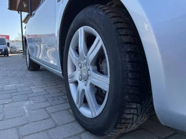 Grey SEAT Leon 2007 in Talsi, with an engine capacity of 2.00 L and mileage of 341 thousand km for 2200 €, photo 10 on AUTOMOTO.COM.LV