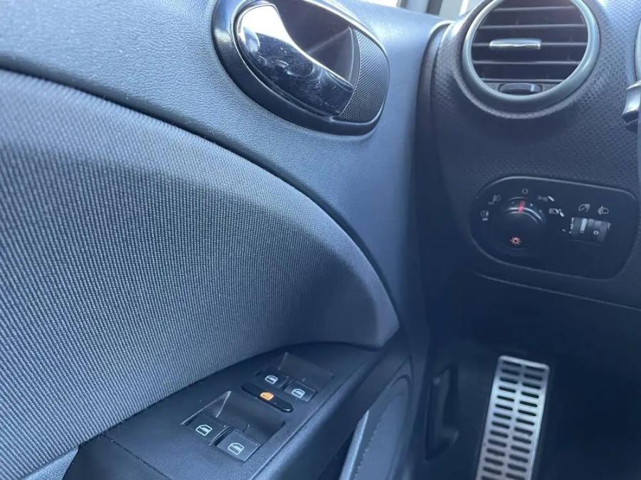 Pelēks SEAT Leon 2007 Talsi, ar dzinēja tilpumu 2.00 L un nobraukumu 341 tūkst. km par 2200 €, foto 15 vietnē AUTOMOTO.COM.LV